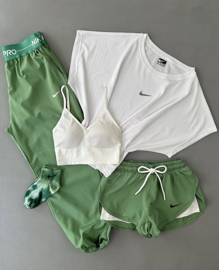 Sports Collection - Sports Bras, Leggings & Activewear | CHARMTHINGS